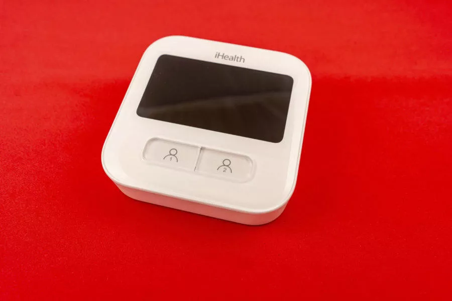 iHealth Feel a Clear recenze: Chytré tlakoměry s netradičními funkcemi