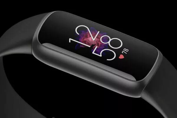 Z náramku Fitbit Luxe se bude díky aktualizaci snadněji číst