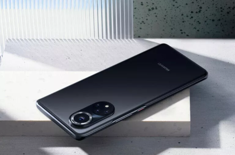 Když smartphone tak s výkonem a pořádnou baterií